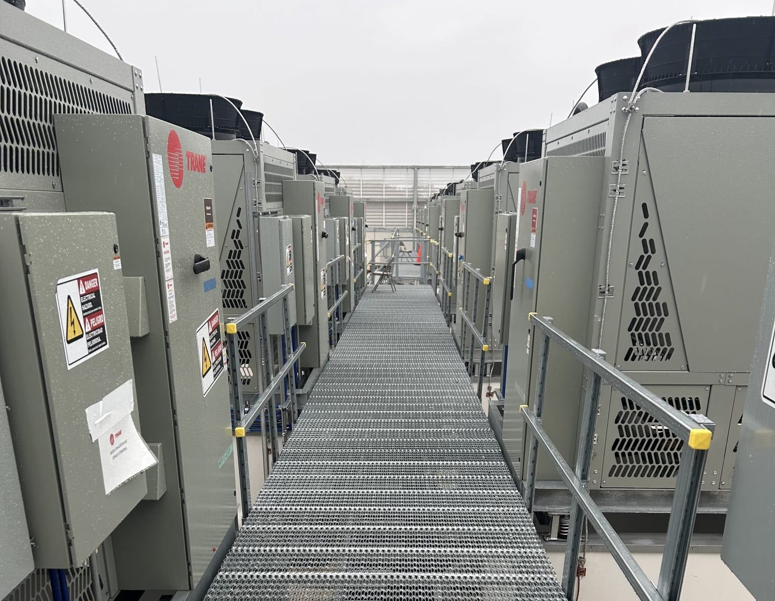 Roof Platform for Data Center HVAC | Rooftop Support Systems